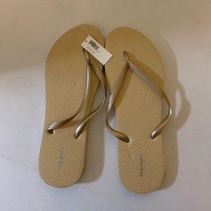 Shoes | Flip Flop Bundle | Poshmark